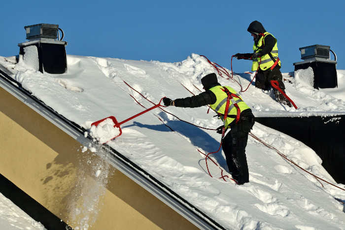 Your Rooftop Snow Removal Checklist | AdvantaClean